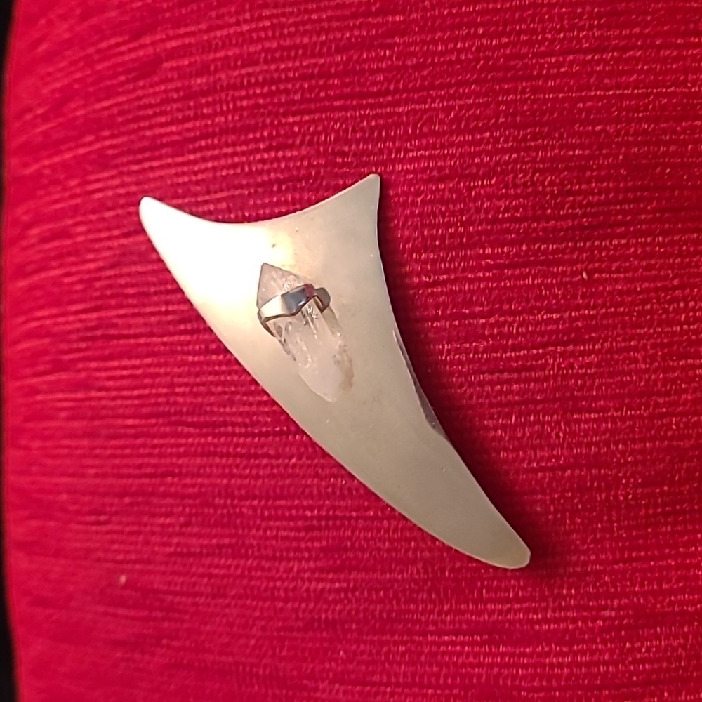 Sterling Silver Pin. With Crystal Quartz - Gem